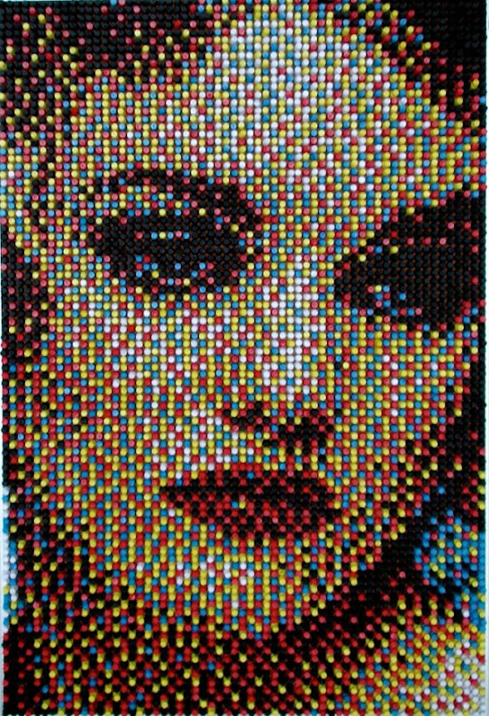 Push Pin Portraits by Eric Daigh | Amusing Planet